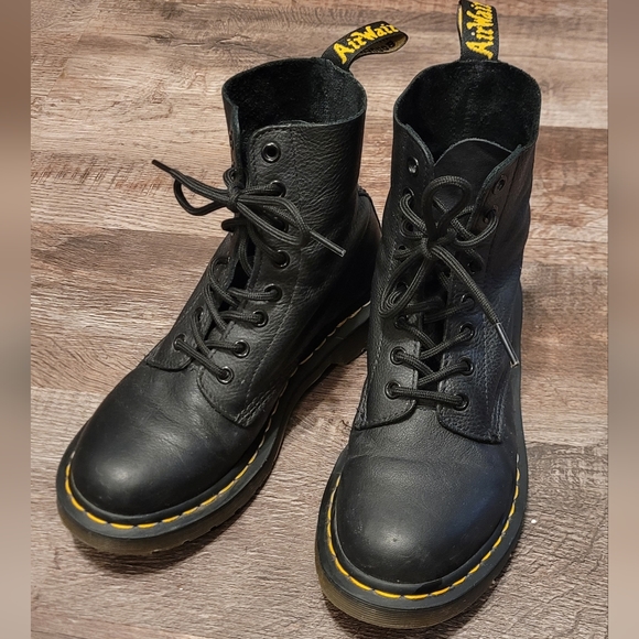 Dr. Martens | Shoes | Womens Size 7 Doc Marten Pascal Leather Boots ...